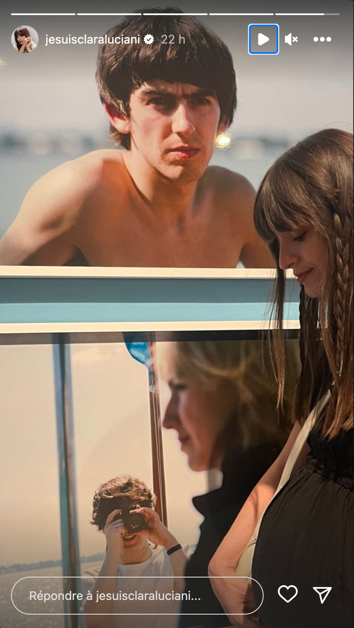 PHOTO - Clara Luciani enceinte : la chanteuse dévoile son baby bump ...