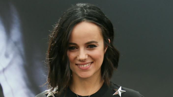 PHOTO – Alizée, son Tee-Shirt Power Rangers signé Zara, s'arrache