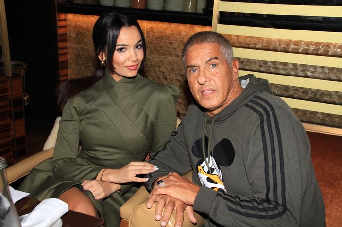 Samy Nacéri en couple : qui est Athéna, sa compagne de 33 ans sa cadette