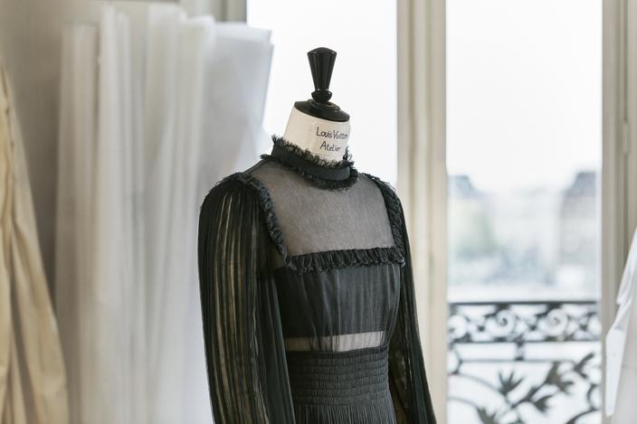 CONFECTION - La robe Louis Vuitton d’Alicia Vikander a réclamé 400 ...