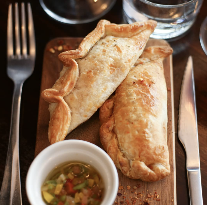 Benjamin Biolay : ce restaurant parisien dont il raffole invite à un ...