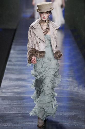 Défilé Christian Dior Automne-hiver 2010-2011 Prêt-à-porter