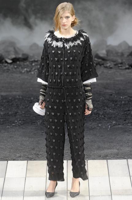 Défilé Chanel Automne-hiver 2011-2012 Prêt-à-porter