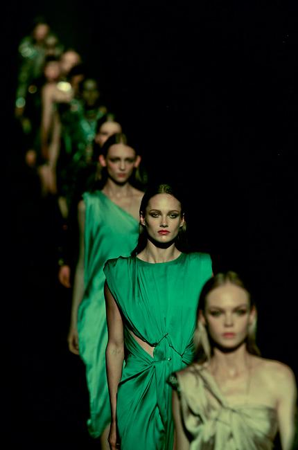 Défilé Lanvin Printemps-été 2012 Prêt-à-porter