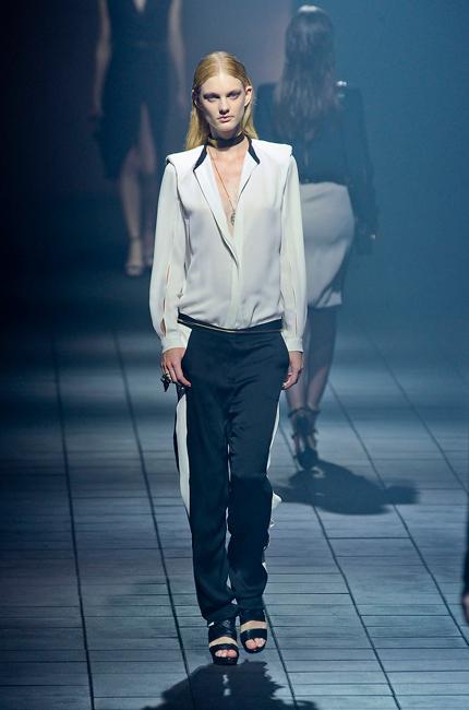 Défilé Lanvin Printemps-été 2012 Prêt-à-porter