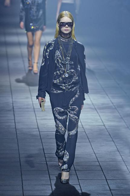 Défilé Lanvin Printemps-été 2012 Prêt-à-porter