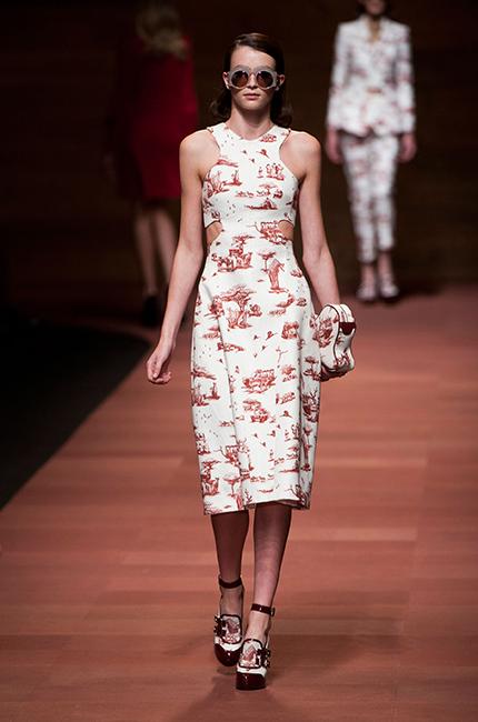 Défilé Carven Printemps-été 2013 Prêt-à-porter