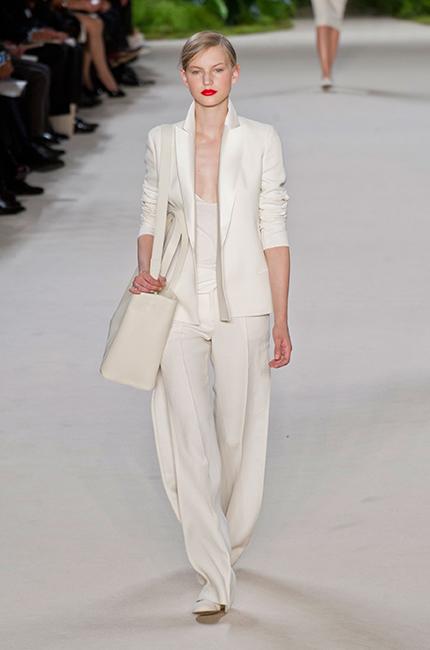 Défilé Akris Printemps-été 2013 Prêt-à-porter