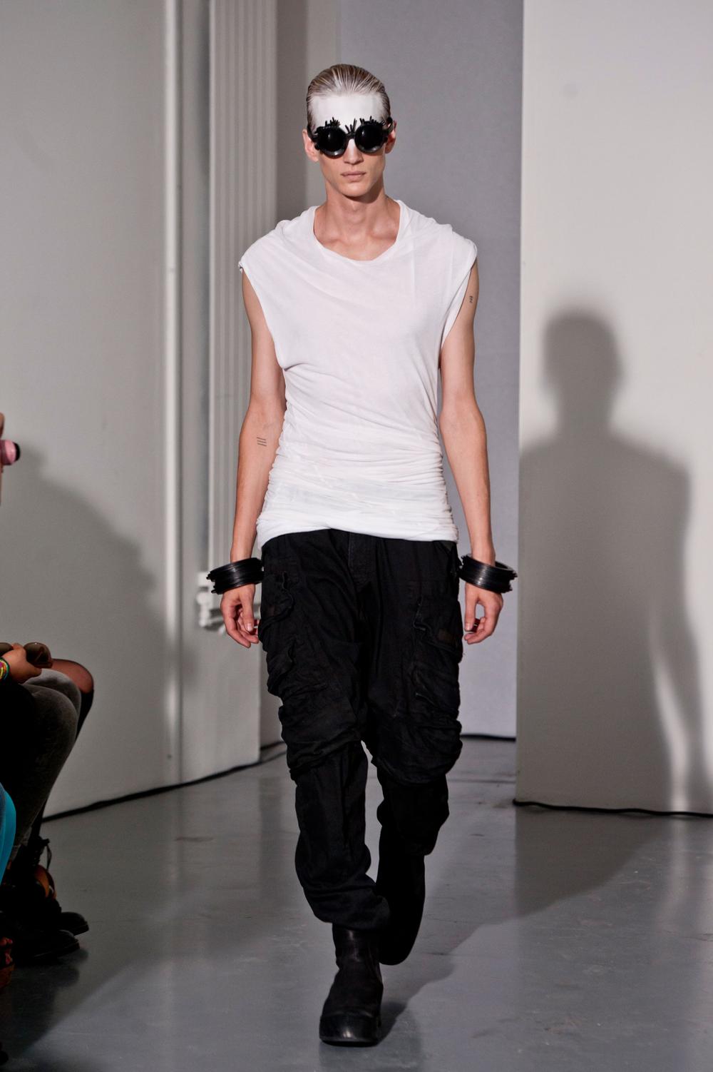 Défilé Julius Printemps-été 2014 Homme