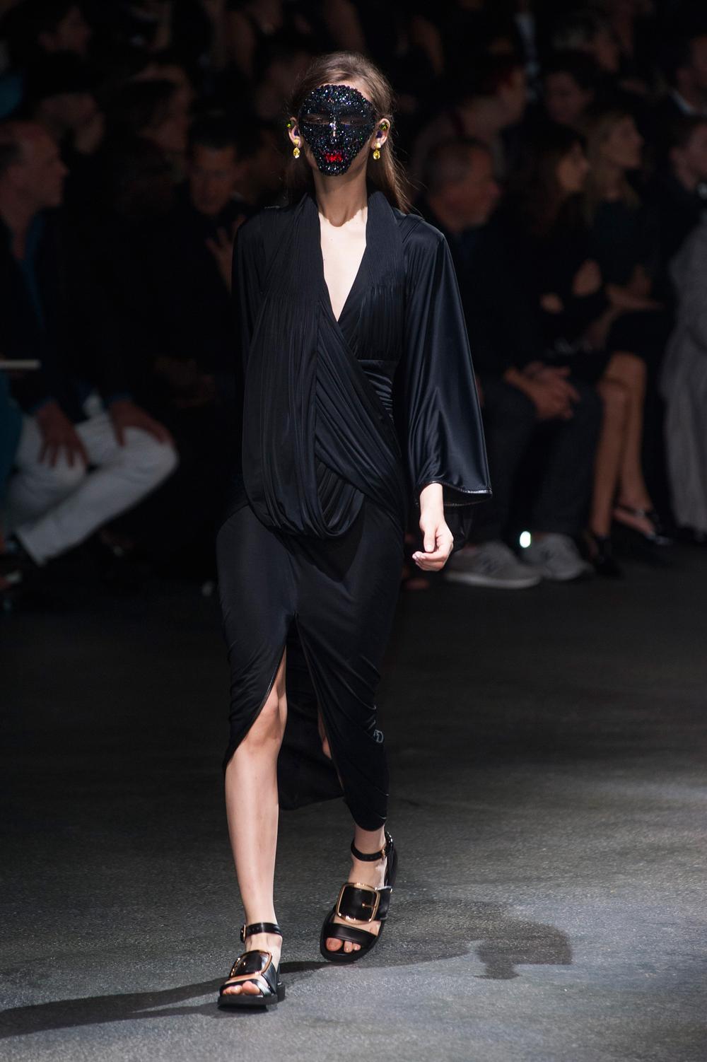 Défilé Givenchy Printemps-été 2014 Prêt-à-porter