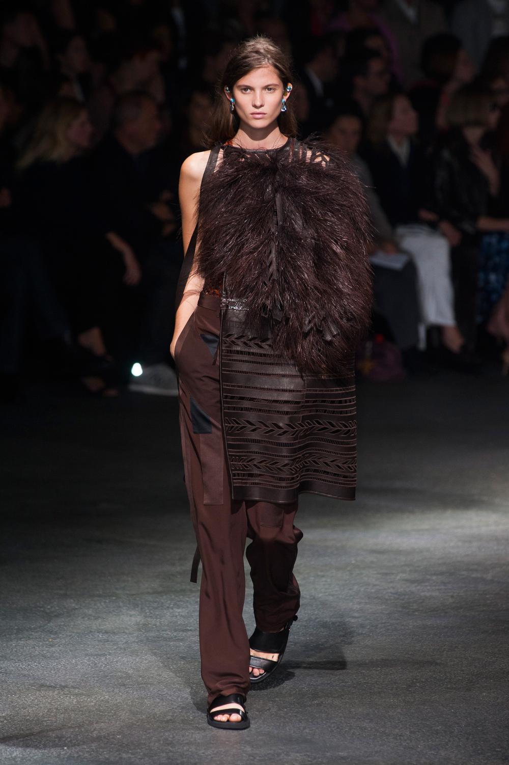 Défilé Givenchy Printemps-été 2014 Prêt-à-porter