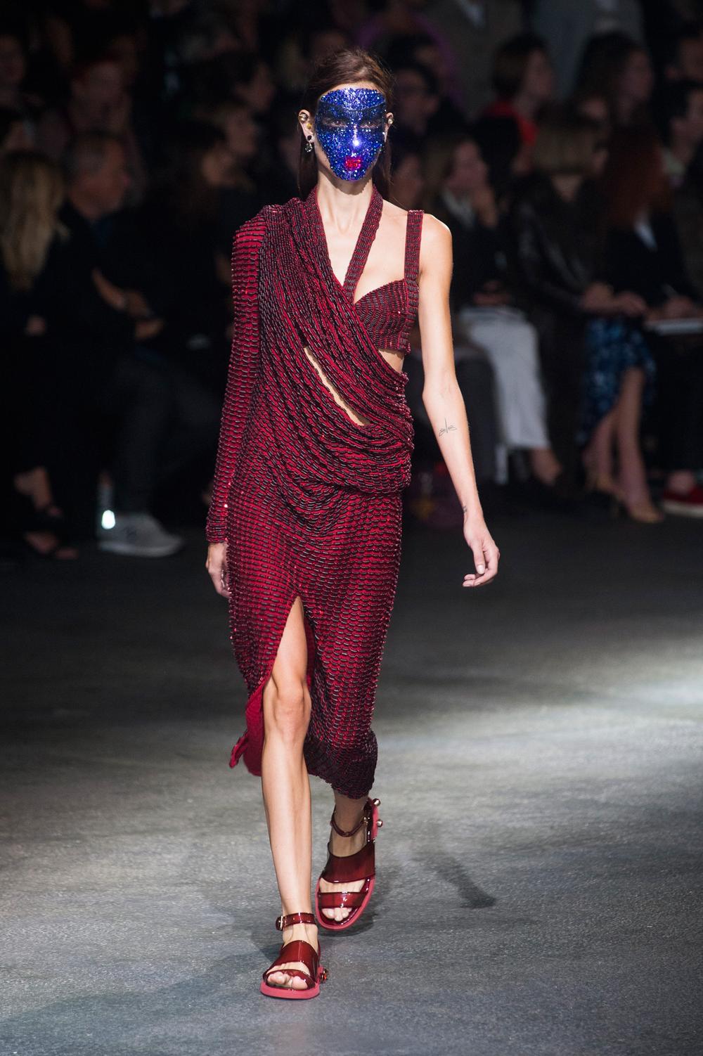 Défilé Givenchy Printemps-été 2014 Prêt-à-porter