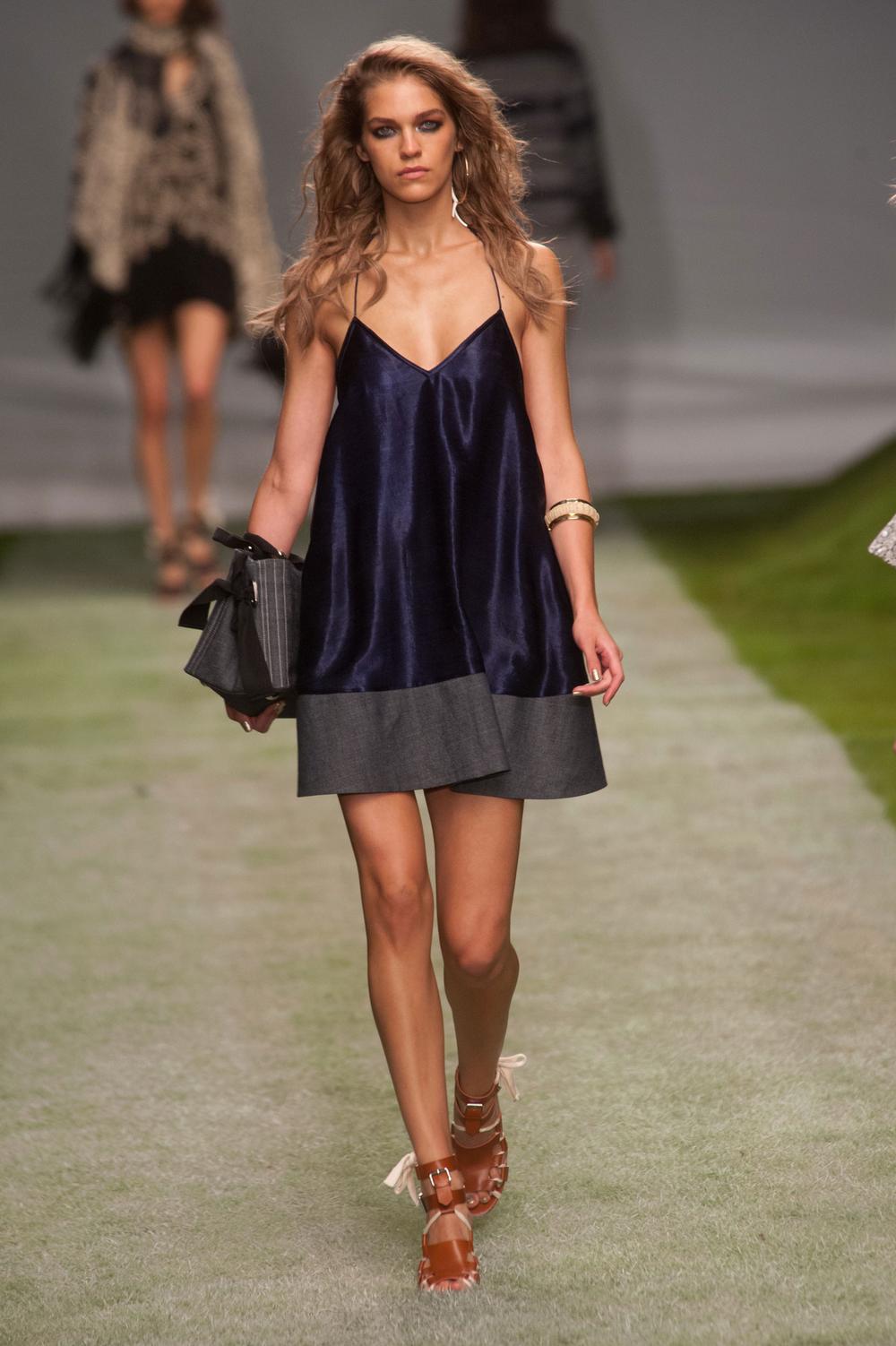 Défilé Unique Printemps-été 2014 Prêt-à-porter