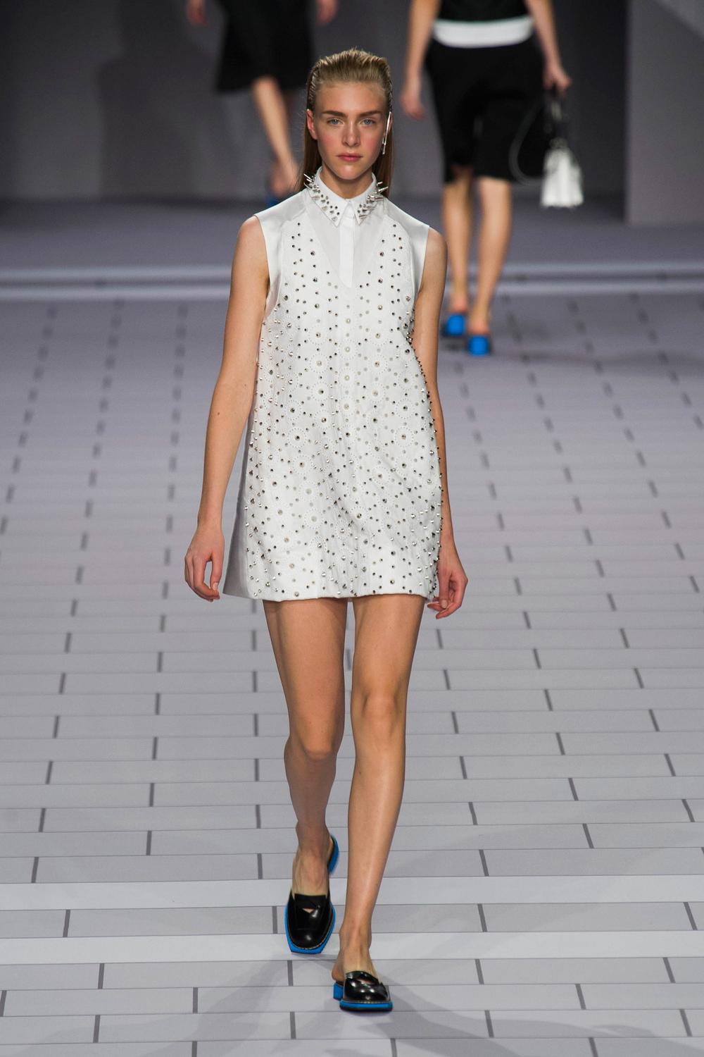 Défilé Viktor & Rolf Printemps-été 2014 Prêt-à-porter