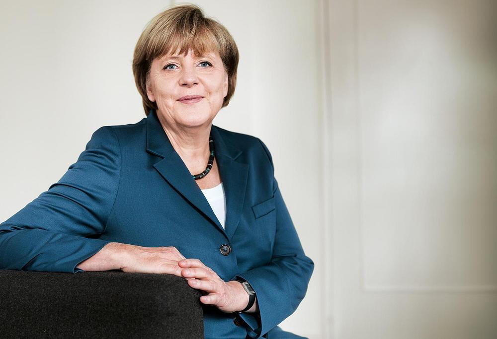 "Enfin à la maison" : la retraite d'Angela Merkel vue par Ikea dans une ...