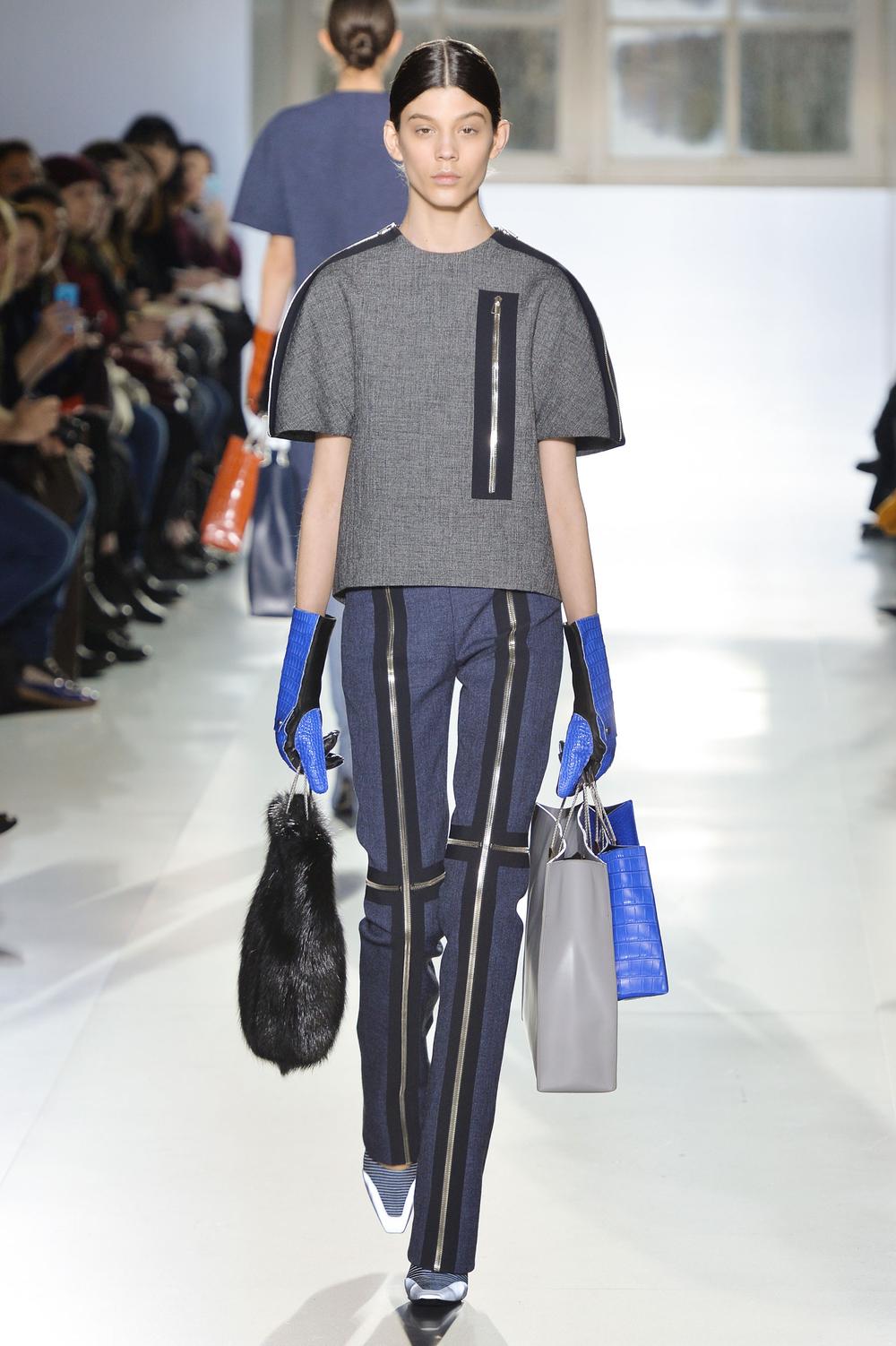 Défilé Balenciaga Automne-hiver 2014-2015 Prêt-à-porter