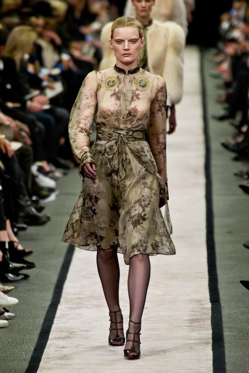 Défilé Givenchy Automne-hiver 2014-2015 Prêt-à-porter