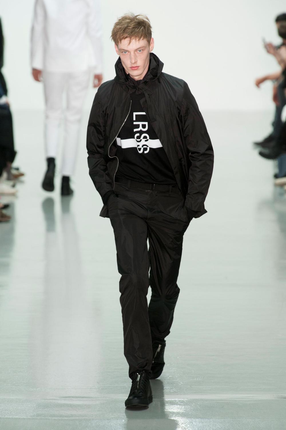 Défilé Lee Roach printemps-été 2015 Homme