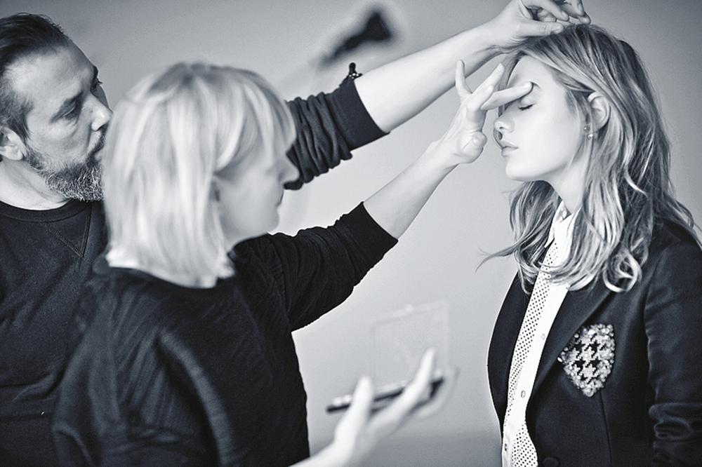 Camille Rowe, French flower