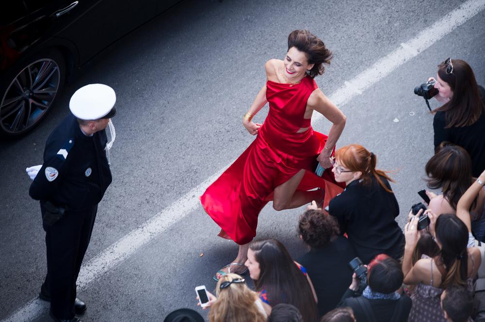Pourquoi les femmes en rouge sont plus sexy que les autres