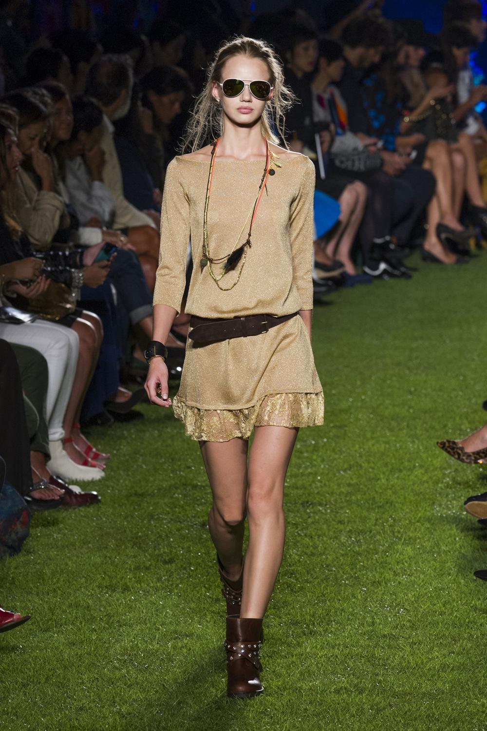 Défilé Blugirl printemps-été 2015 Prêt-à-porter