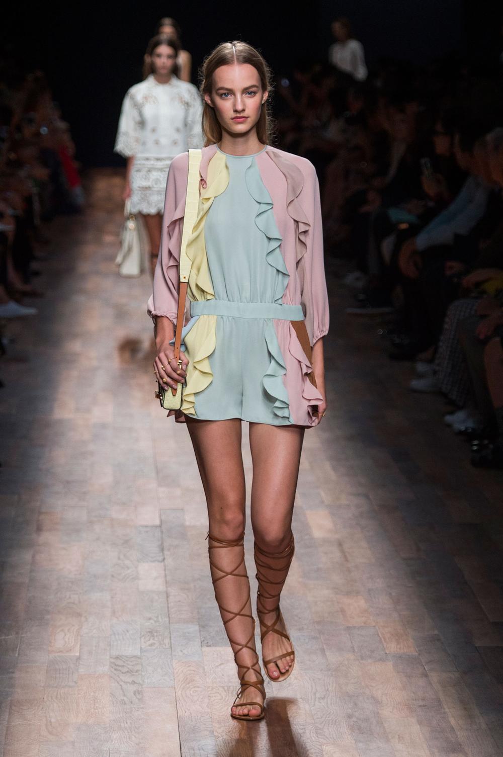 Défilé Valentino printemps-été 2015 Prêt-à-porter