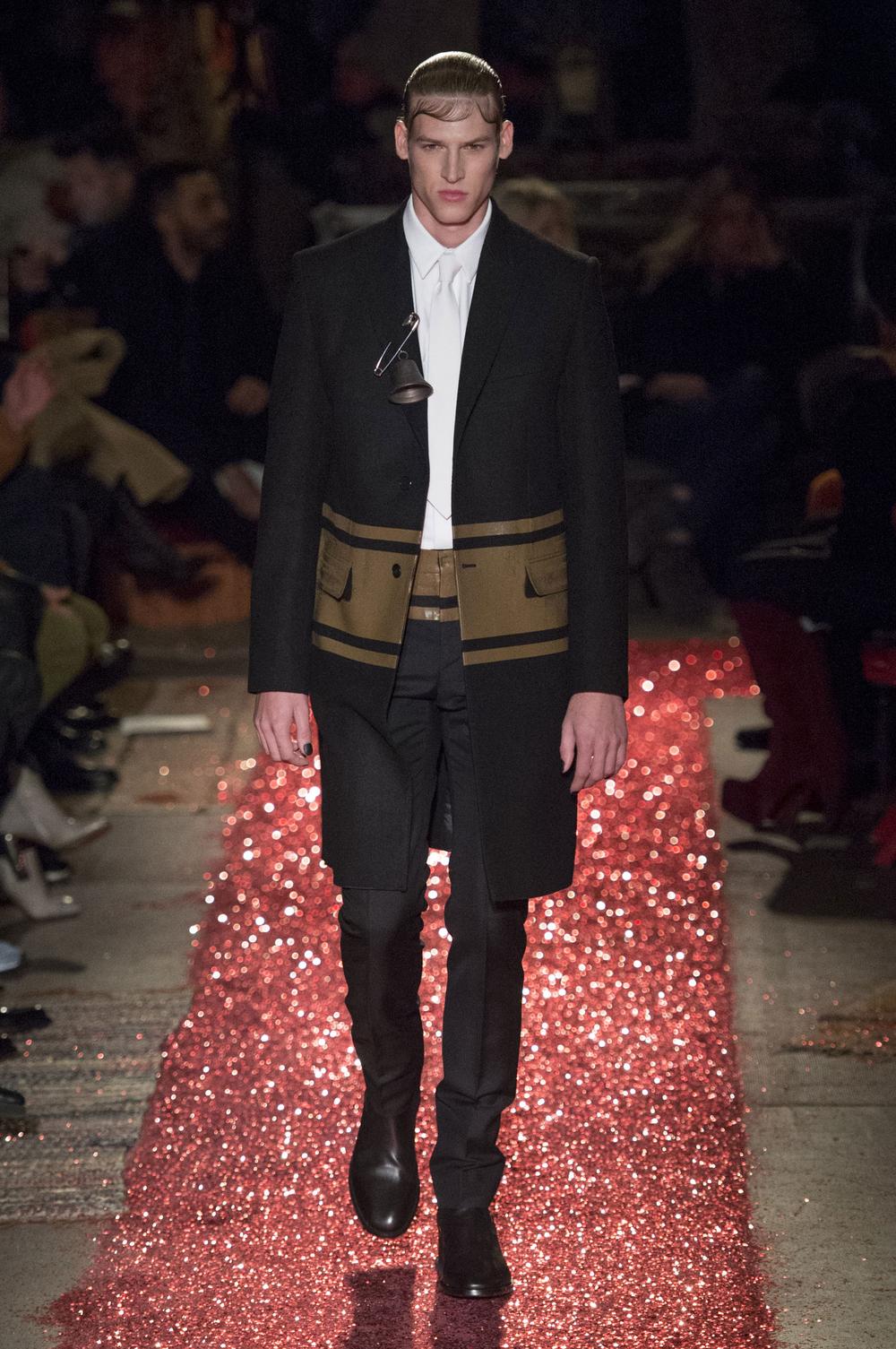 Défilé Givenchy Automne-hiver 2015-2016 Homme