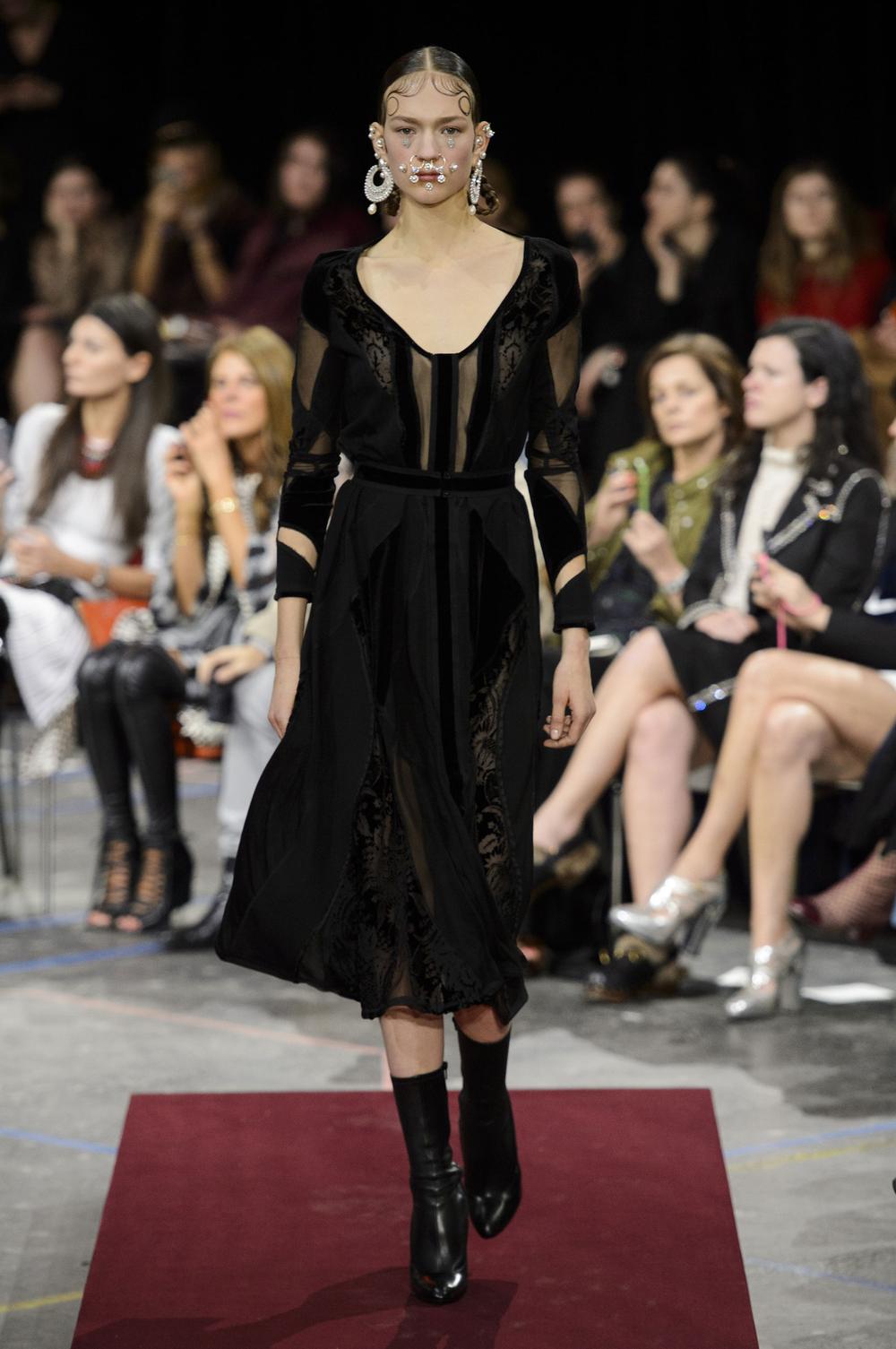 Défilé Givenchy Automne-hiver 2015-2016 Prêt-à-porter
