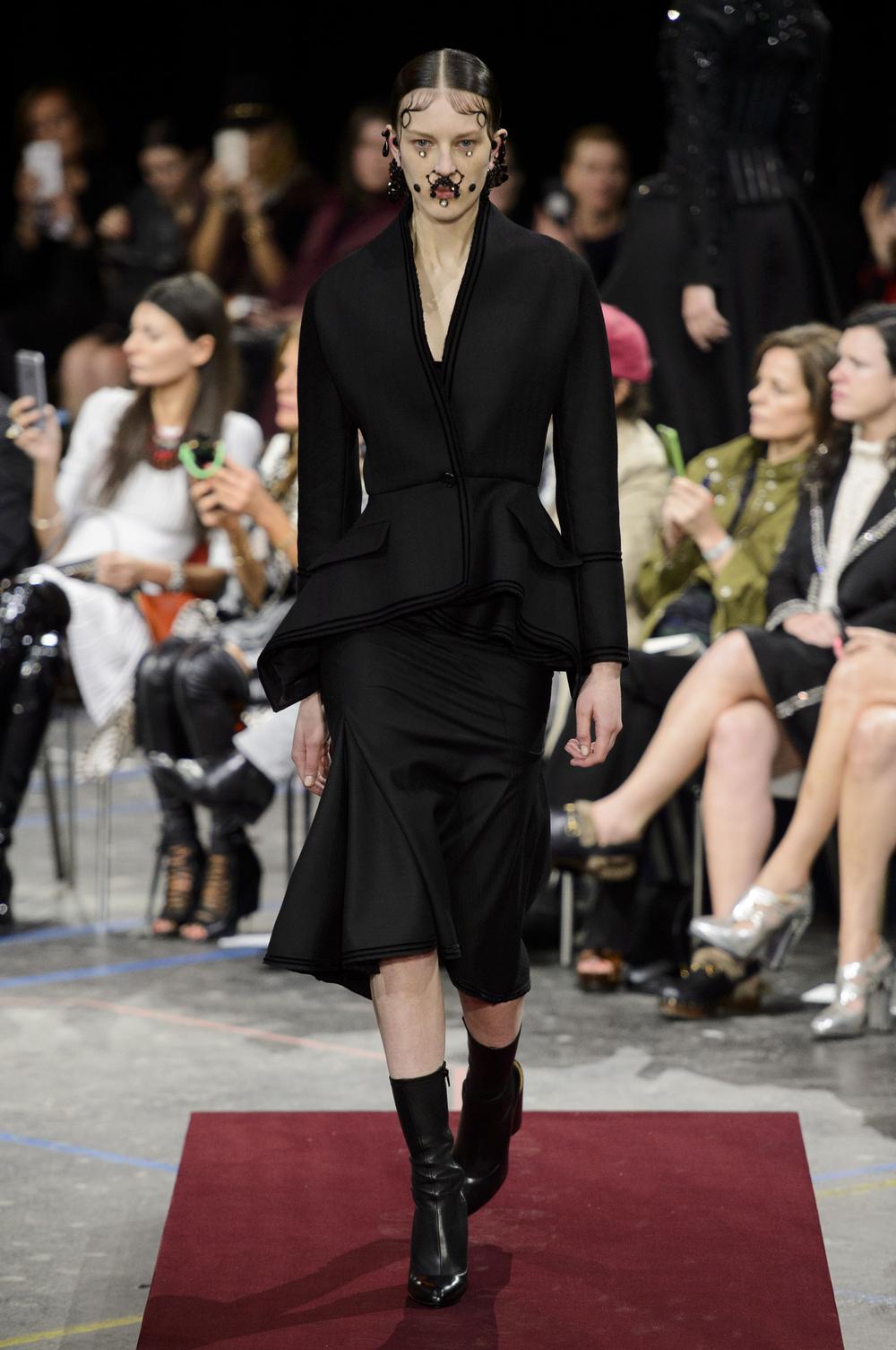 Défilé Givenchy Automne-hiver 2015-2016 Prêt-à-porter