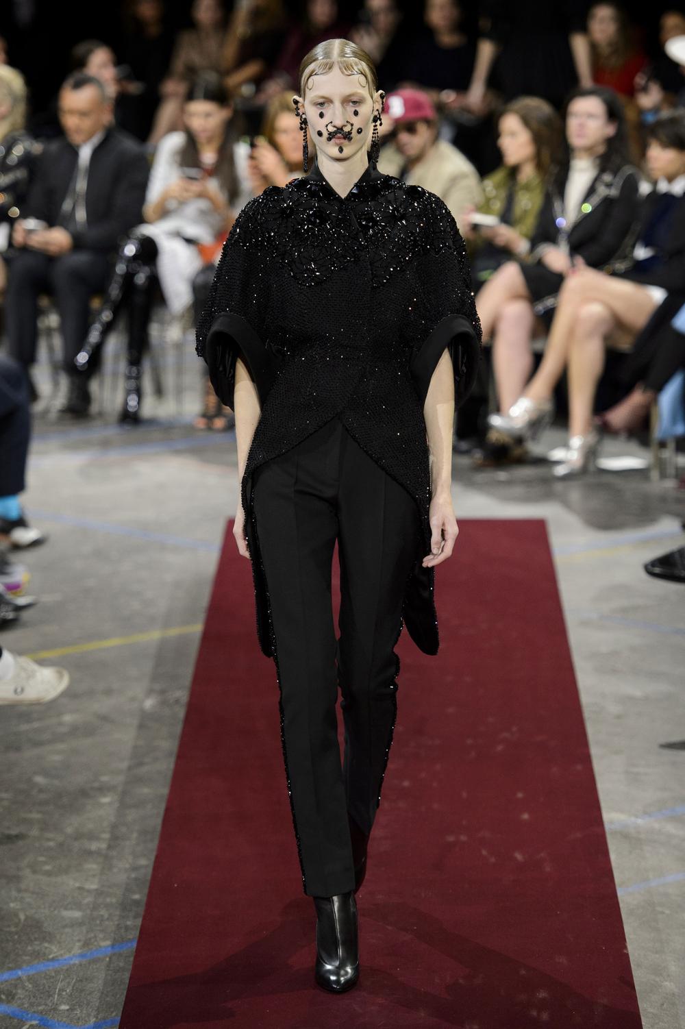 Défilé Givenchy Automne-hiver 2015-2016 Prêt-à-porter