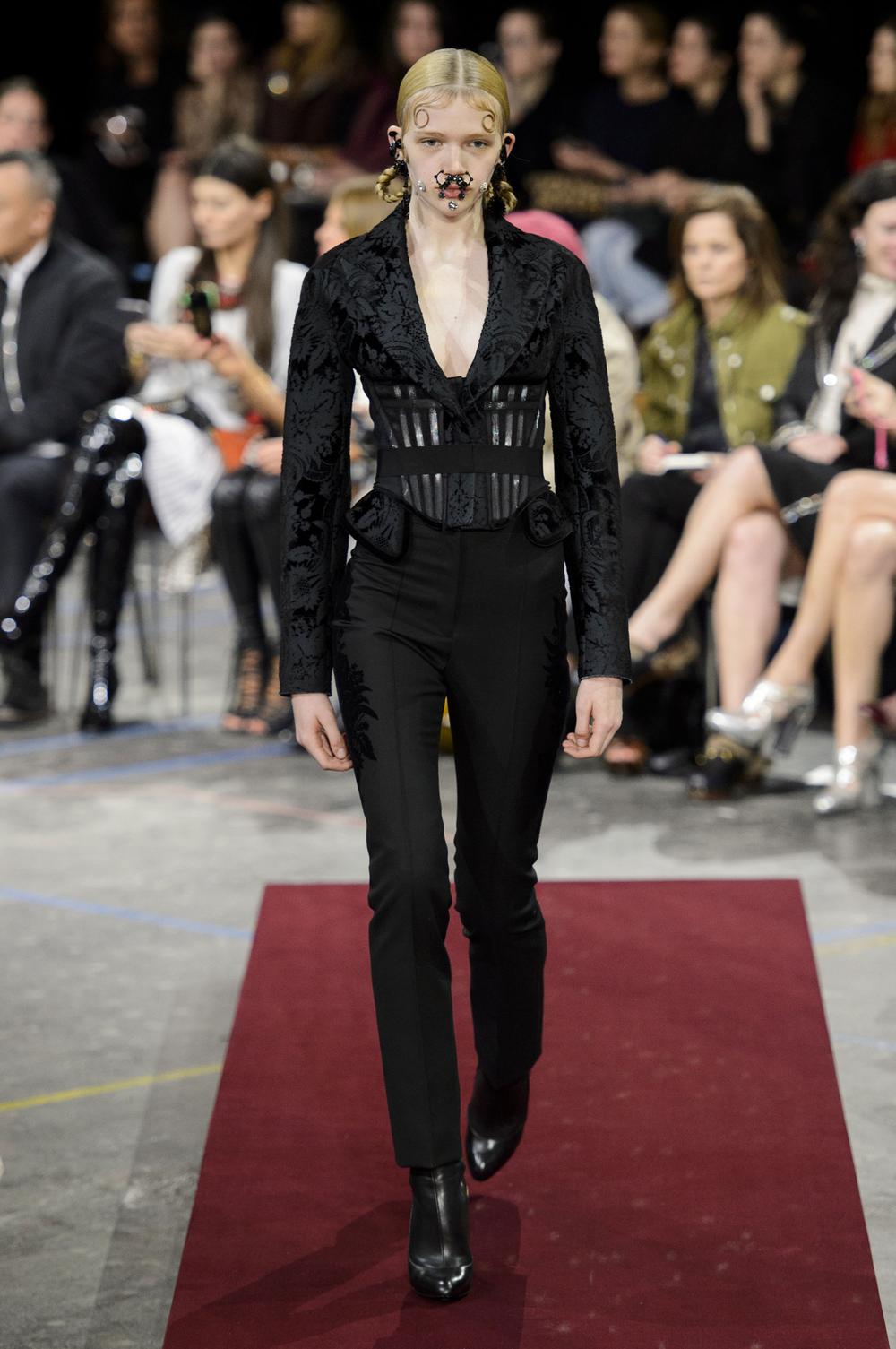 Défilé Givenchy Automne-hiver 2015-2016 Prêt-à-porter