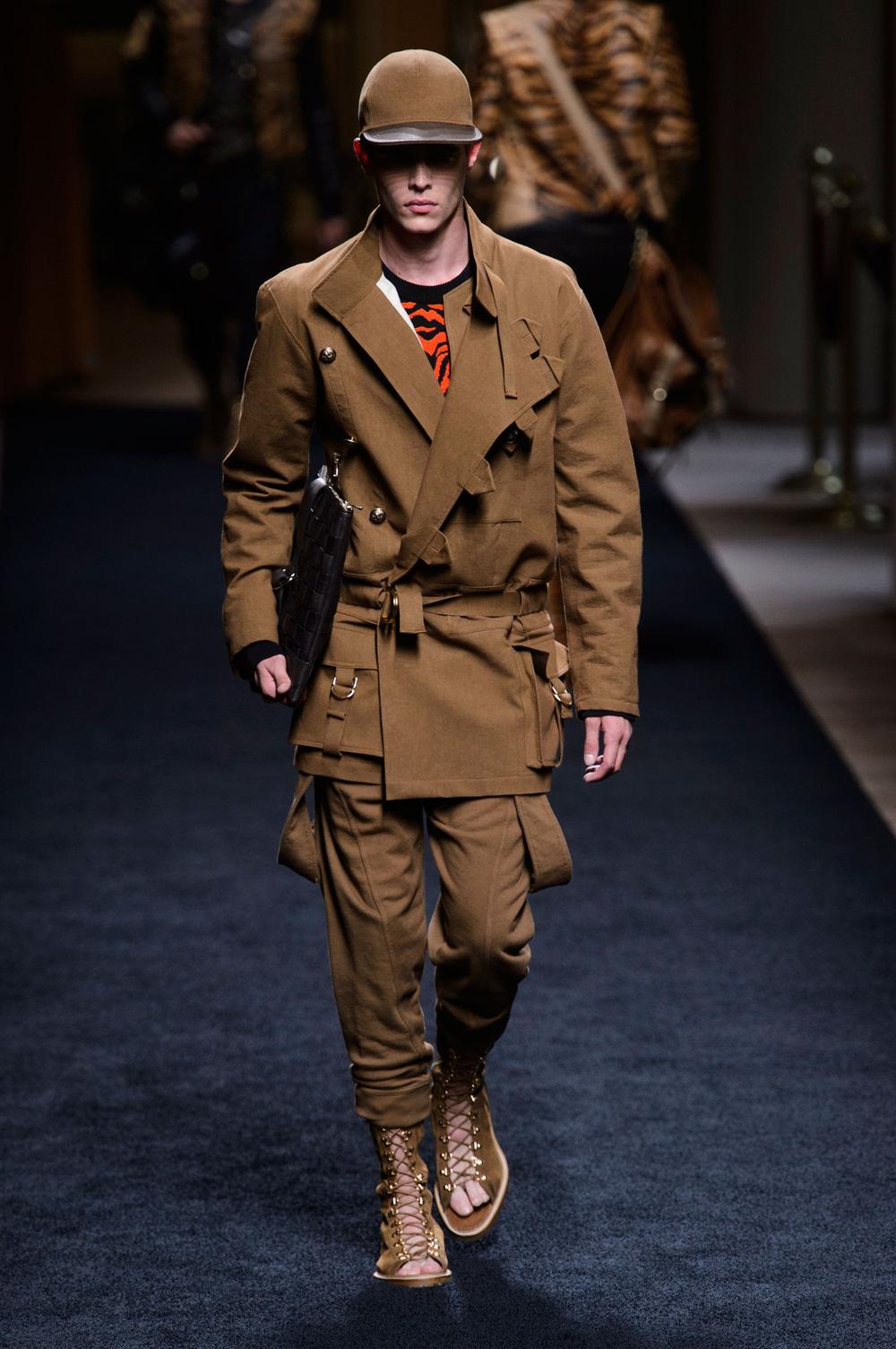 Défilé Balmain Printemps-été 2016 Homme