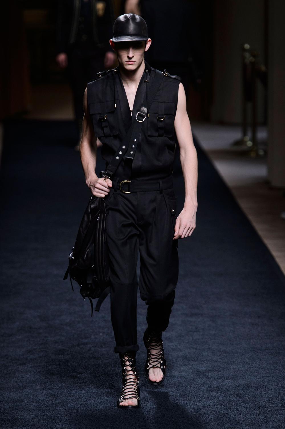 Défilé Balmain Printemps-été 2016 Homme