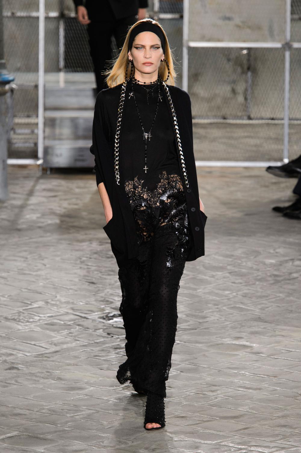 Défilé Givenchy Printemps-été 2016 Homme