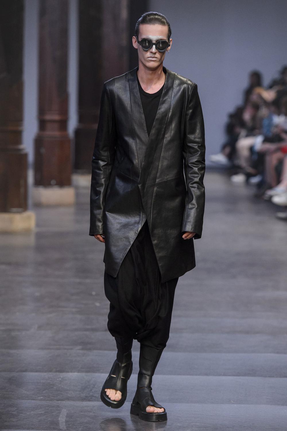 Défilé Julius Printemps-été 2016 Homme