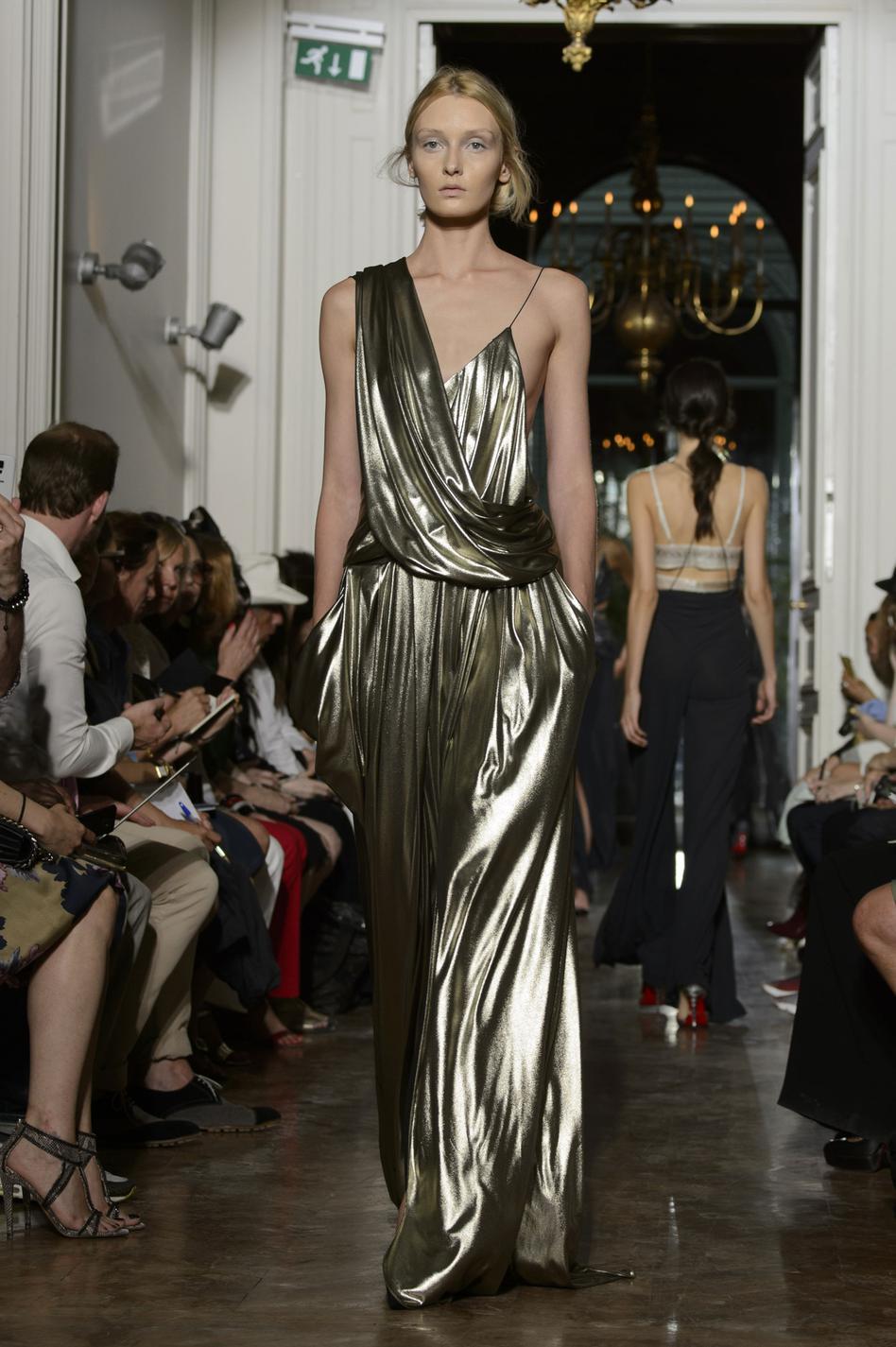 Les robes haute couture automne-hiver 2015-2016 les plus spectaculaires