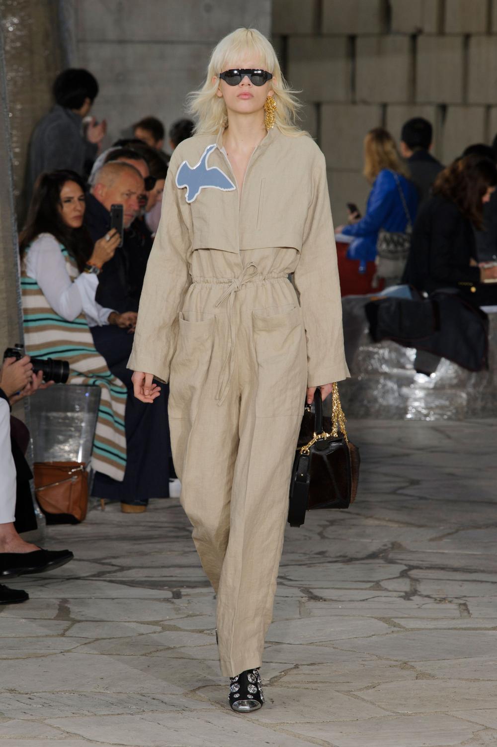 Défilé Loewe Printemps-été 2016 Prêt-à-porter