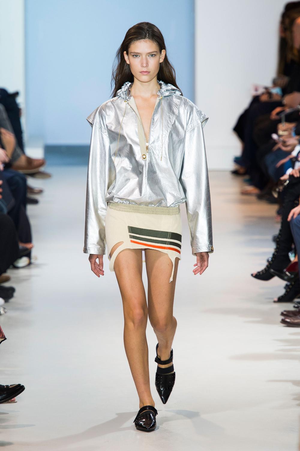 Défilé Paco Rabanne Printemps-été 2016 Prêt-à-porter