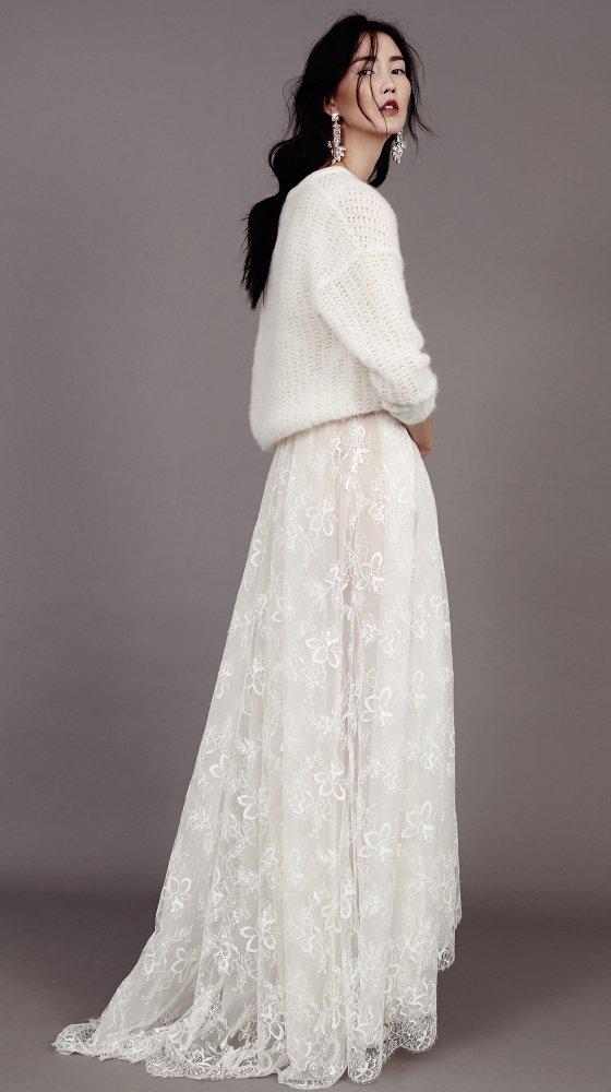 Mariage en hiver : les plus belles robes de la saison