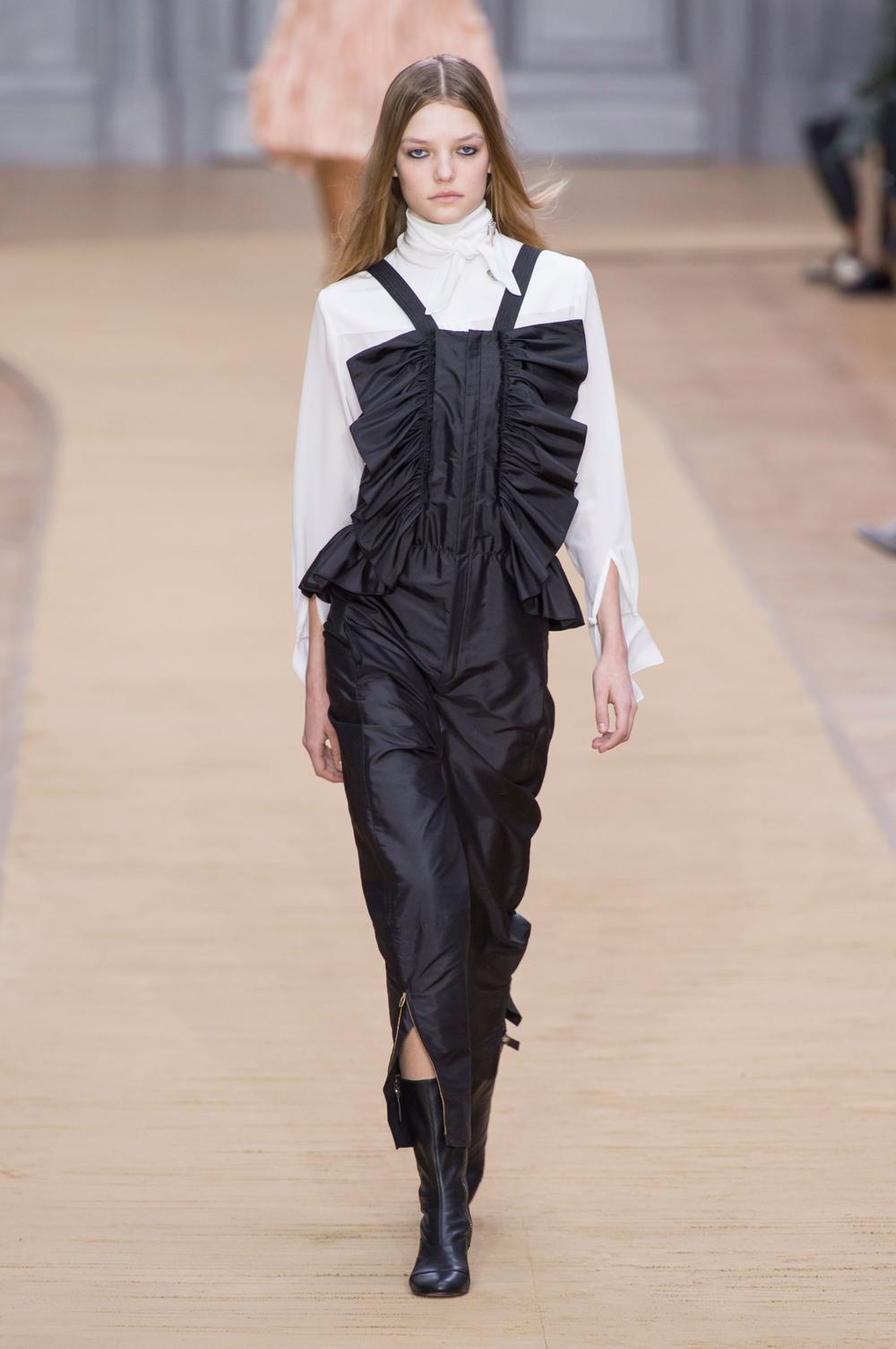 Défilé Chloé Automne Hiver 2016 2017 Prêt à Porter