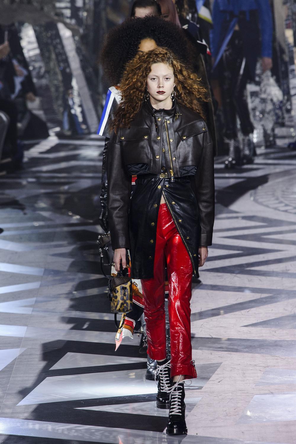 Défilé Louis Vuitton Automne Hiver 2016 2017 Prêt à Porter