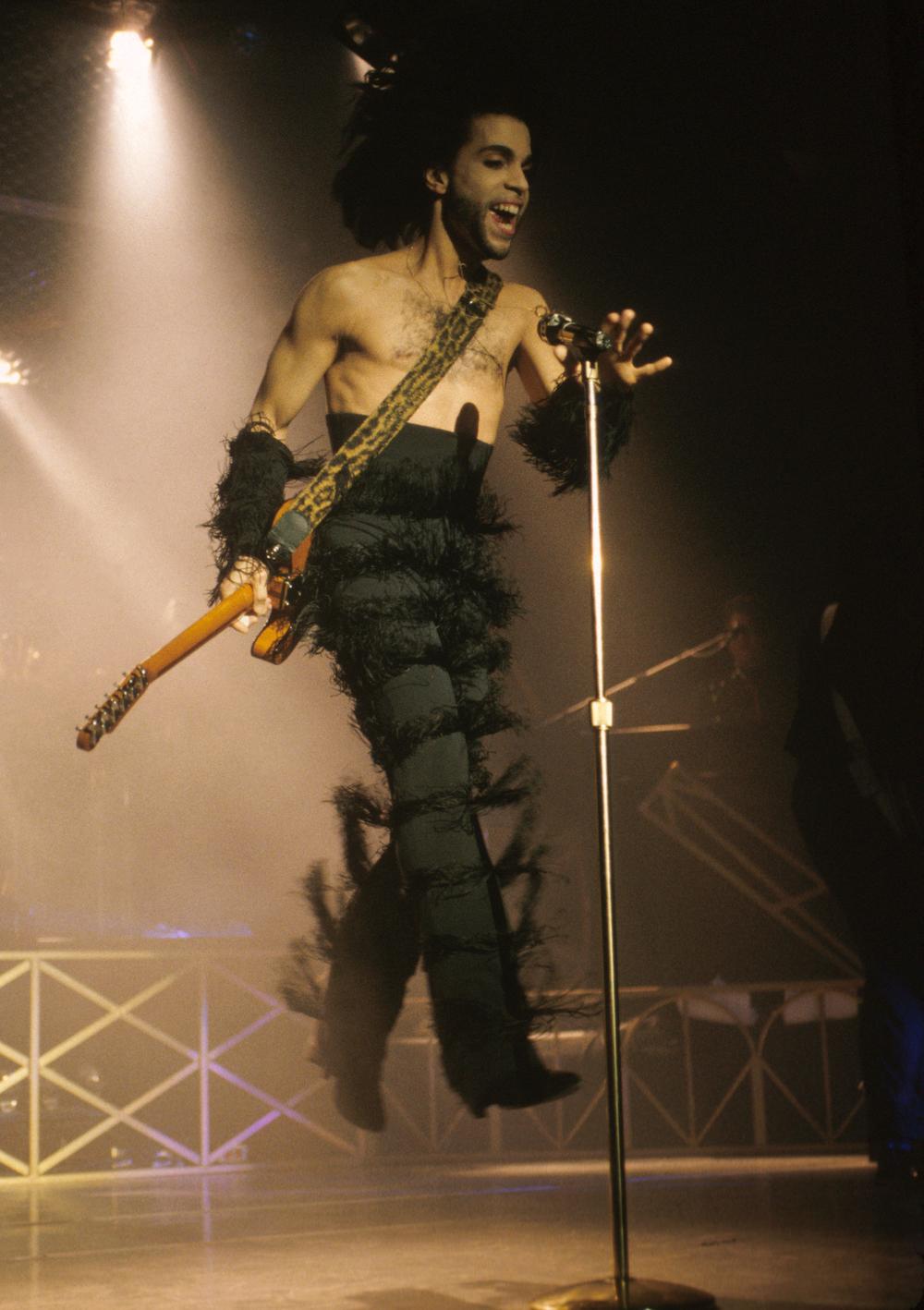 Funk, ghetto, dandy : le style de Prince n'a jamais vieilli