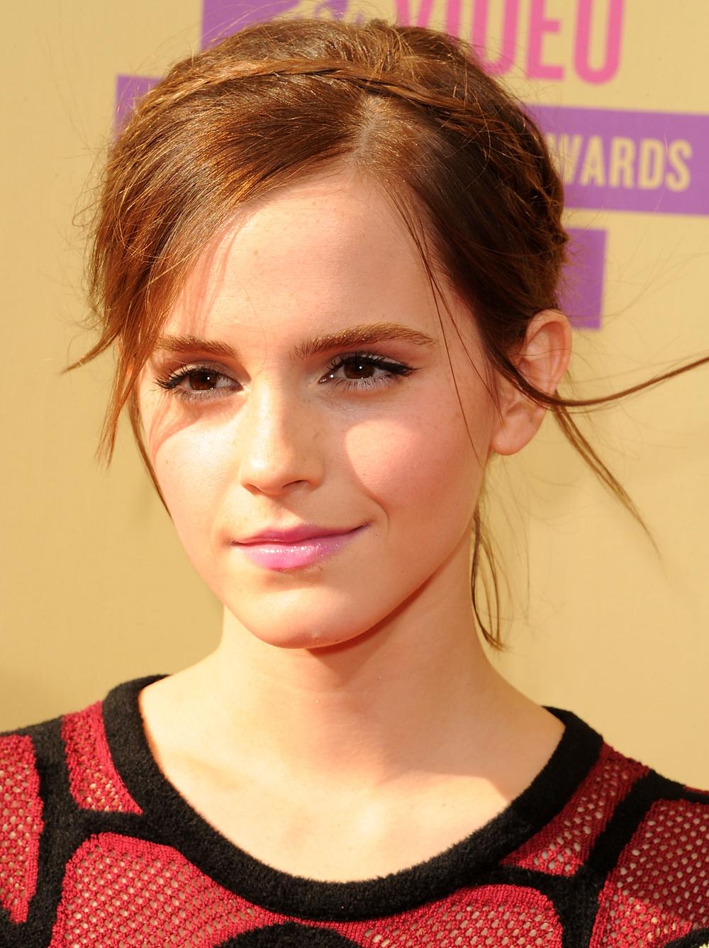 Emma Watson à un sosie (qui lui ressemble beaucoup trop)