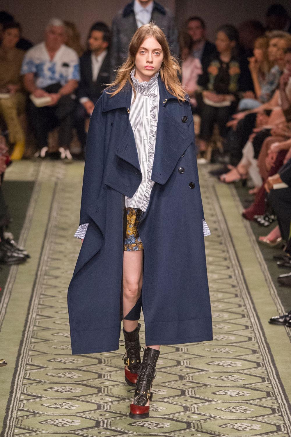 Défilé Burberry Automne 2016 Prêt-à-porter