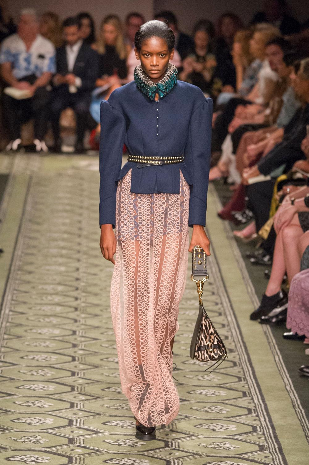Défilé Burberry Automne 2016 Prêt-à-porter