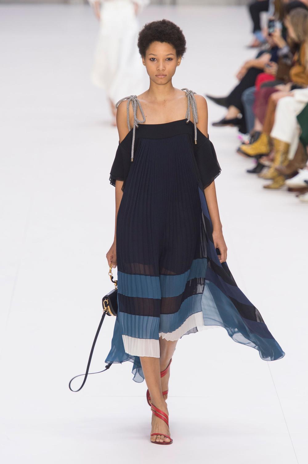 Défilé Chloé Printemps-été 2017 Prêt-à-porter