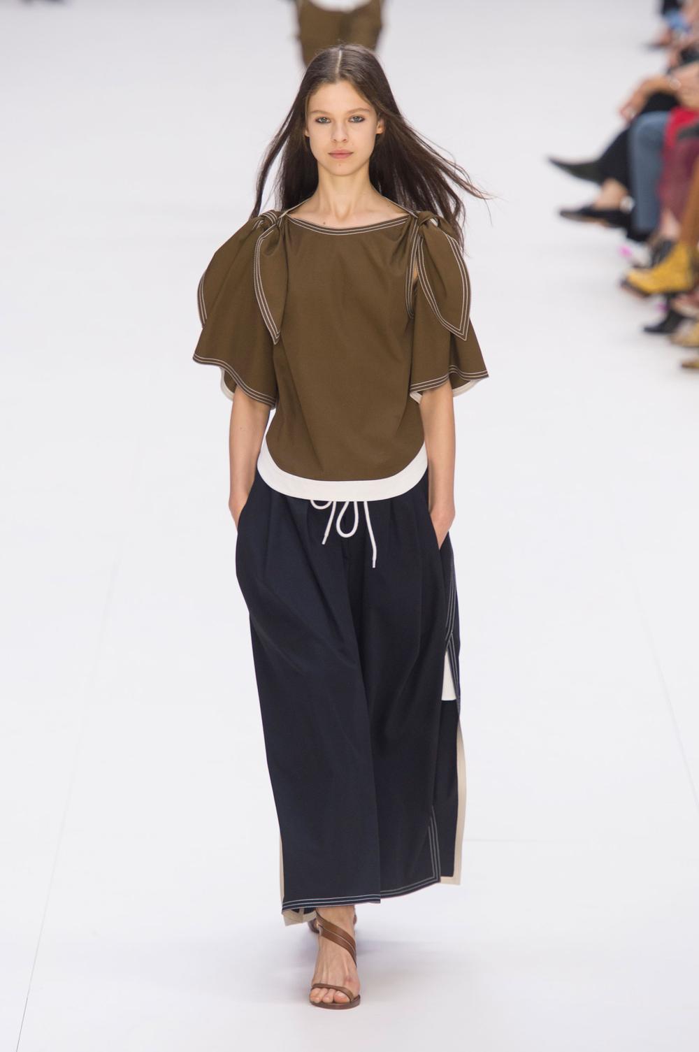 Défilé Chloé Printemps-été 2017 Prêt-à-porter