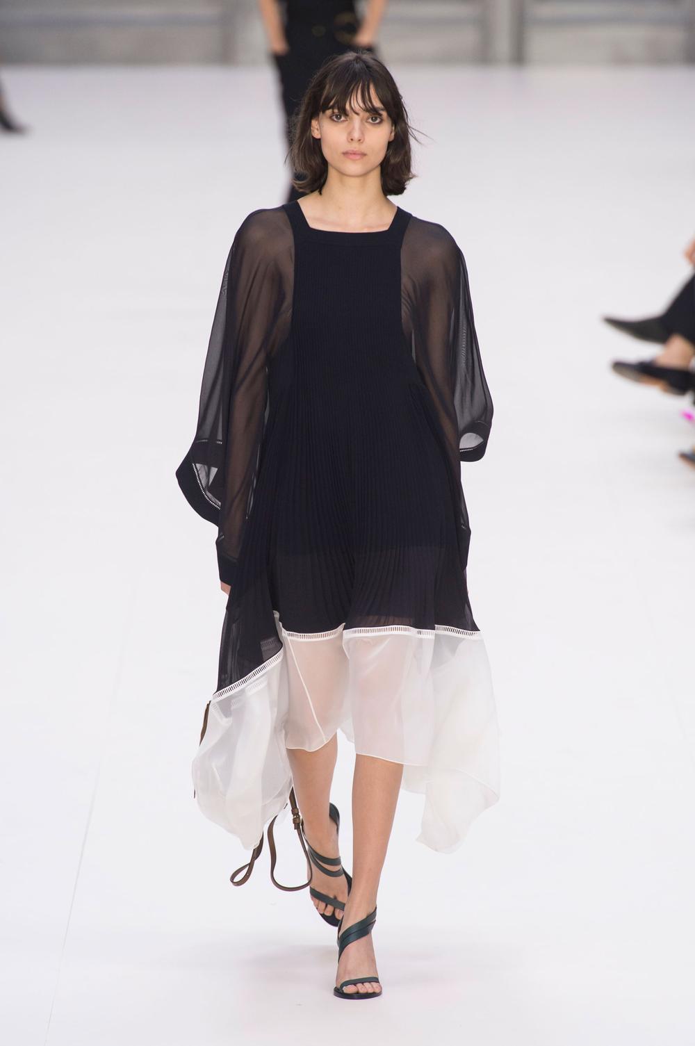 Défilé Chloé Printemps-été 2017 Prêt-à-porter