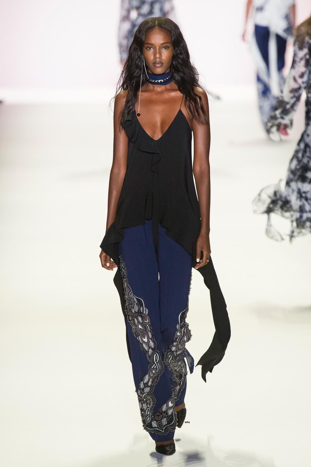 Défilé Jonathan Simkhai Printemps-été 2017 Prêt-à-porter