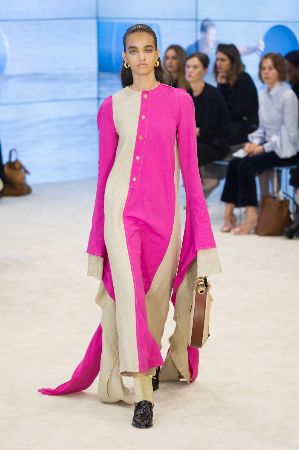 Défilé Loewe Printemps-été 2017 Prêt-à-porter